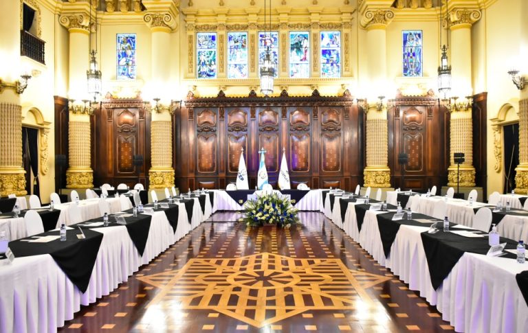 Consejos de Desarrollo enfocados en transformar a las comunidades ... Consejos de Desarrollo enfocados en transformar a las comunidades ...